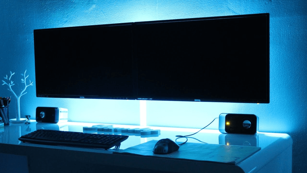 Best Monitor Wall Mounts in 2022 | MonitorArms.co