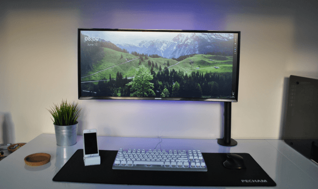 Best Curved Monitor Mounts in 2022 | MonitorArms.co